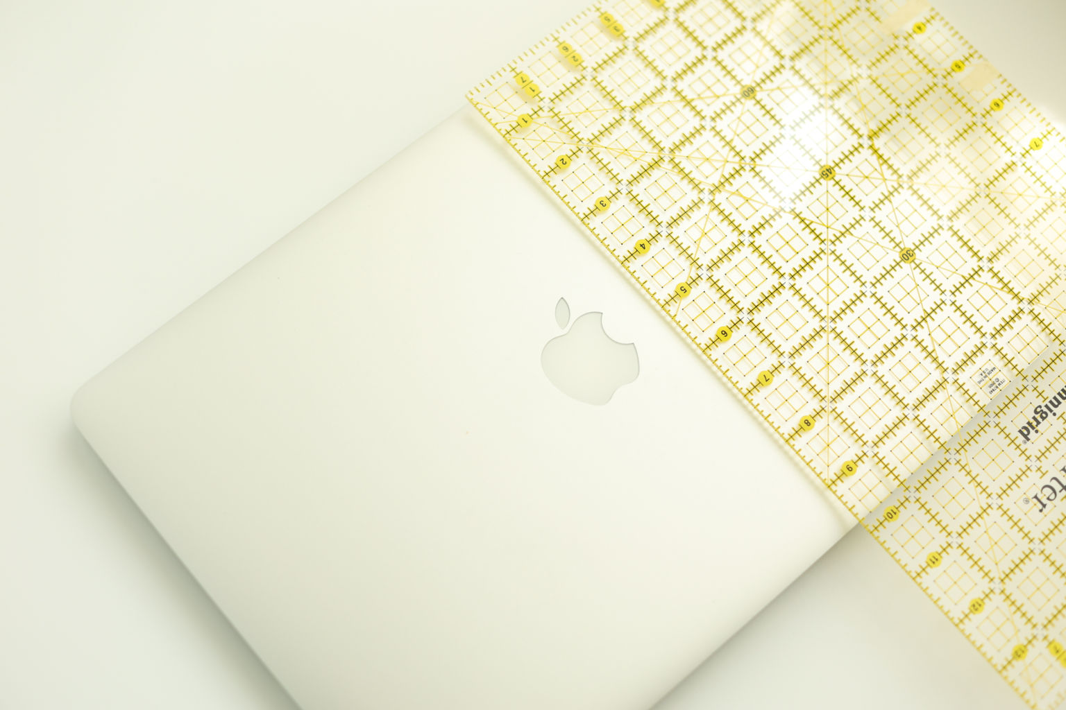 Quilted Laptop Case Tutorial - Suzy Quilts