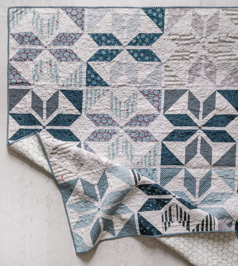 Holiday Party Quilt Pattern with Fat Quarters - Suzy Quilts