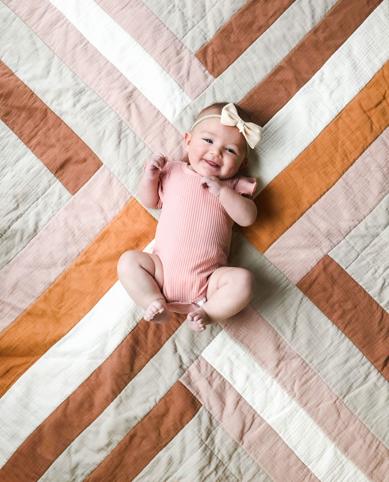 The Fastest Baby Quilt Pattern! - Suzy Quilts