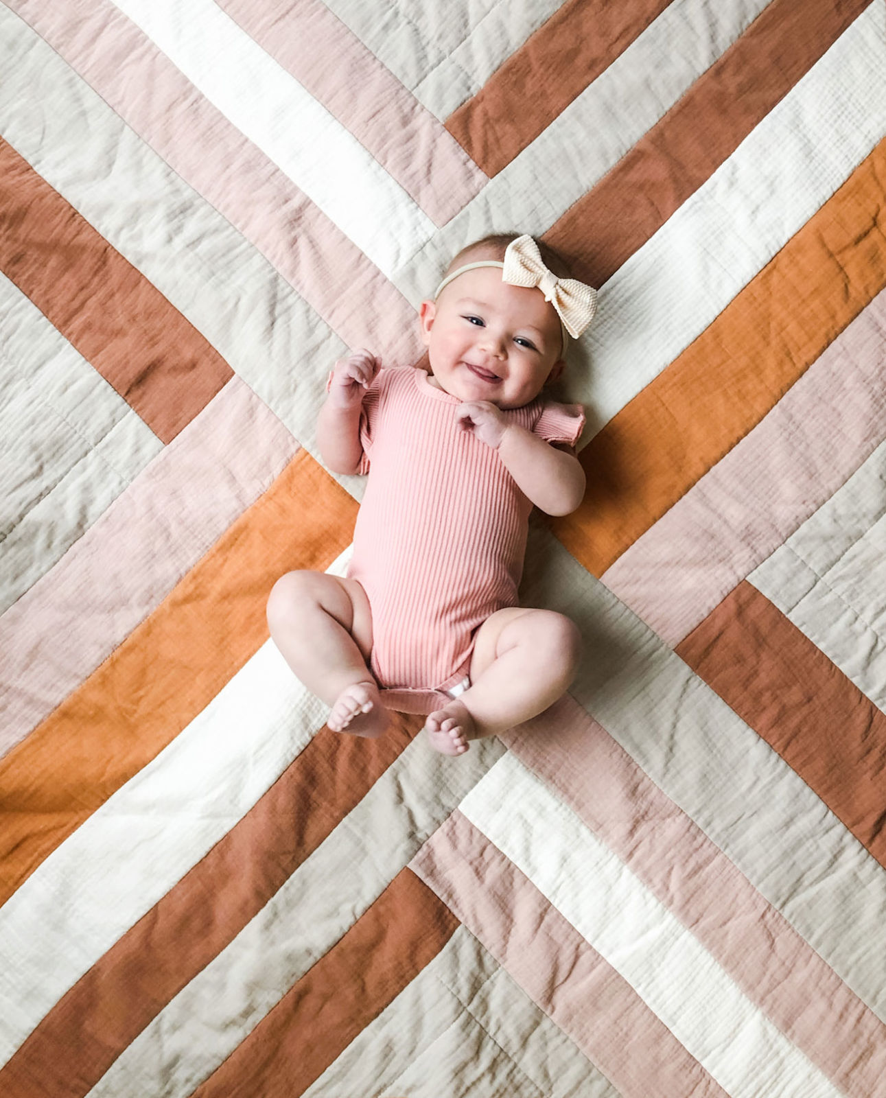 The Fastest Baby Quilt Pattern! - Suzy Quilts