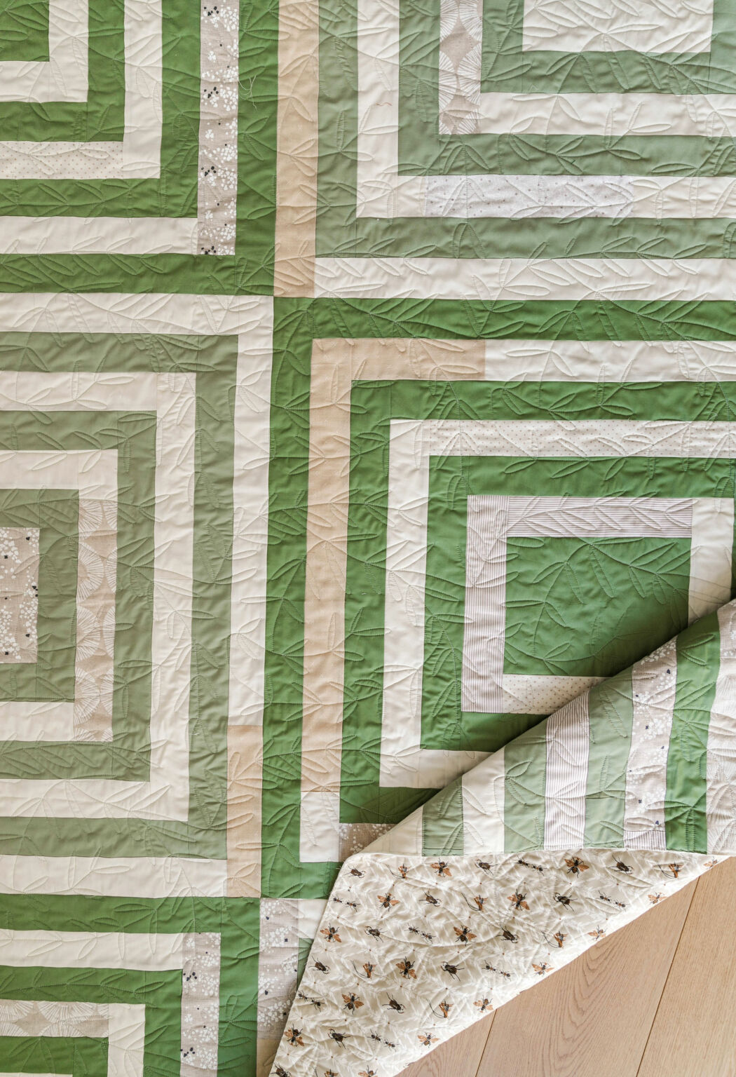 Make a Two-Fabric Quilt with the Triangle Jitters Quilt Pattern - Suzy ...