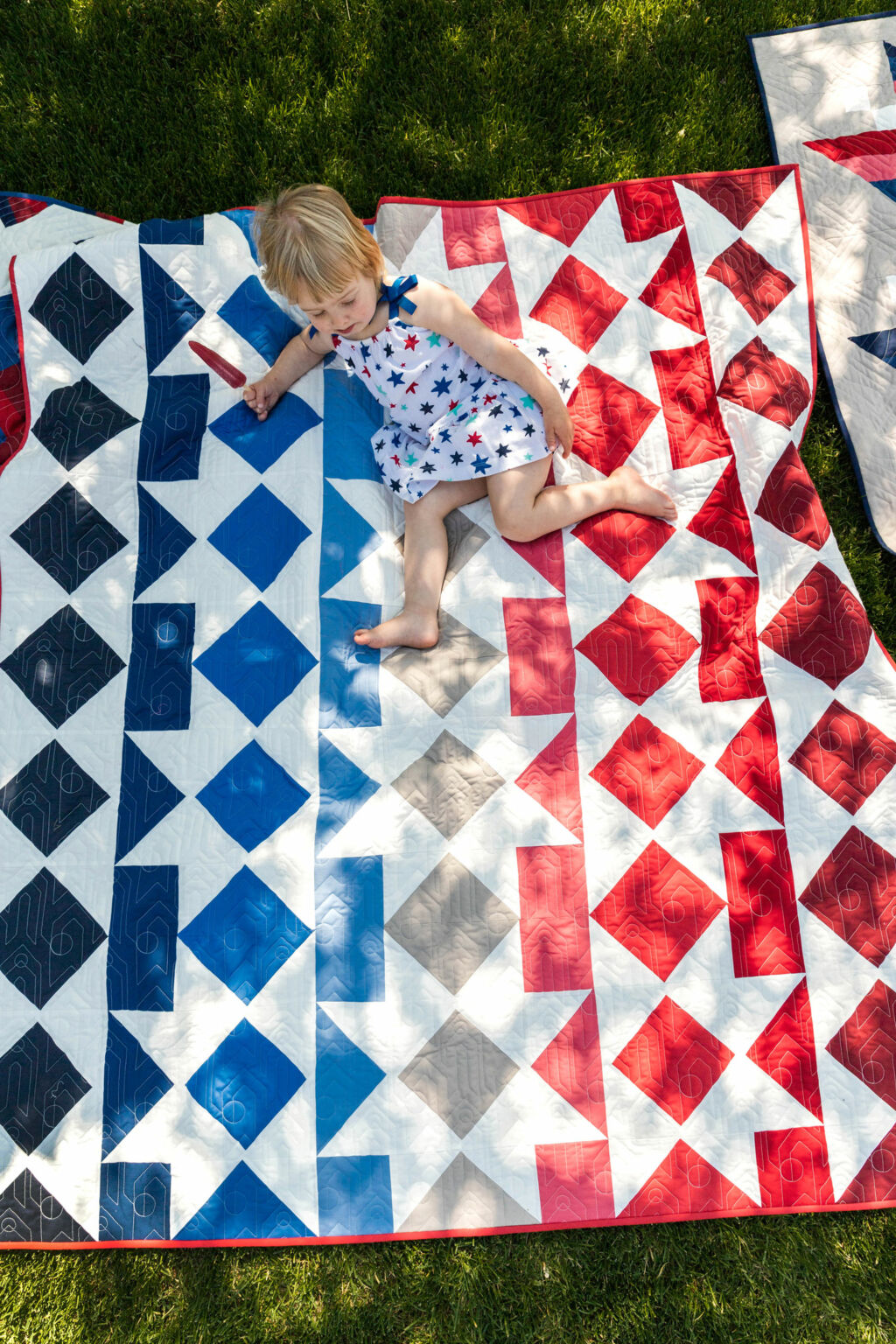 Starling Quilt Pattern (Download) - Suzy Quilts