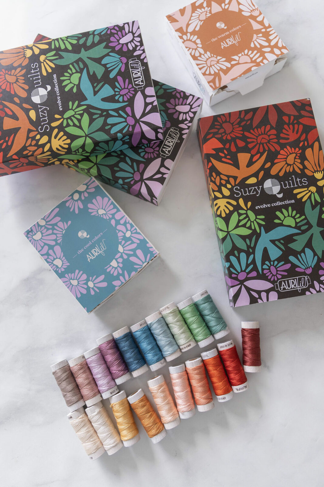 Free Evolve Wall Hanging Appliqué Pattern - Suzy Quilts