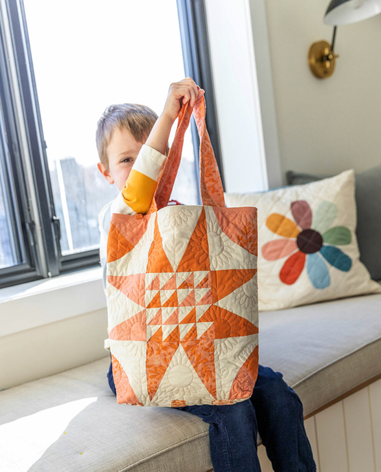 Star Tote Bag Tutorial with the Planetarium Quilt Pattern - Suzy Quilts