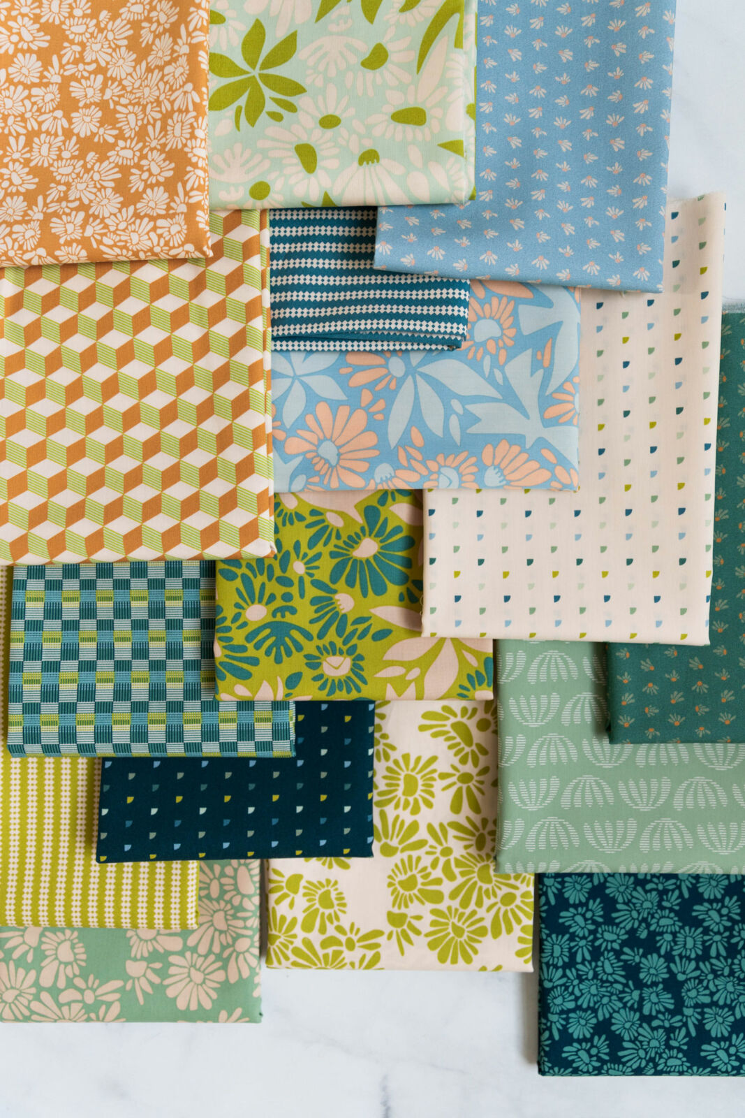 Queen Quilt Patterns: Fabric Inspiration - Suzy Quilts