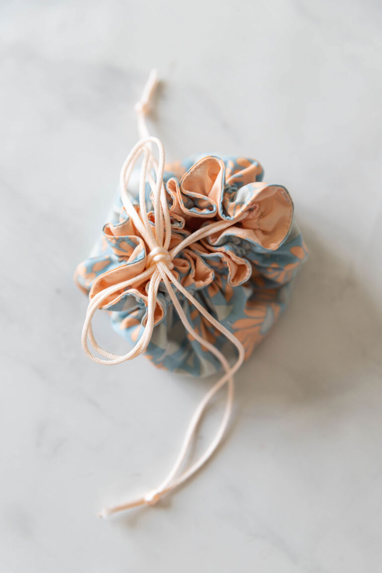 Free Jewelry Pouch Pattern - Suzy Quilts